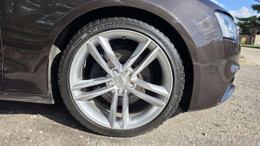 Brūns Audi A5 2013 Šauļi, ar dzinēja tilpumu 3.00 L un nobraukumu 279 tūkst. km par 9750 €, foto 14 vietnē AUTOMOTO.COM.LV