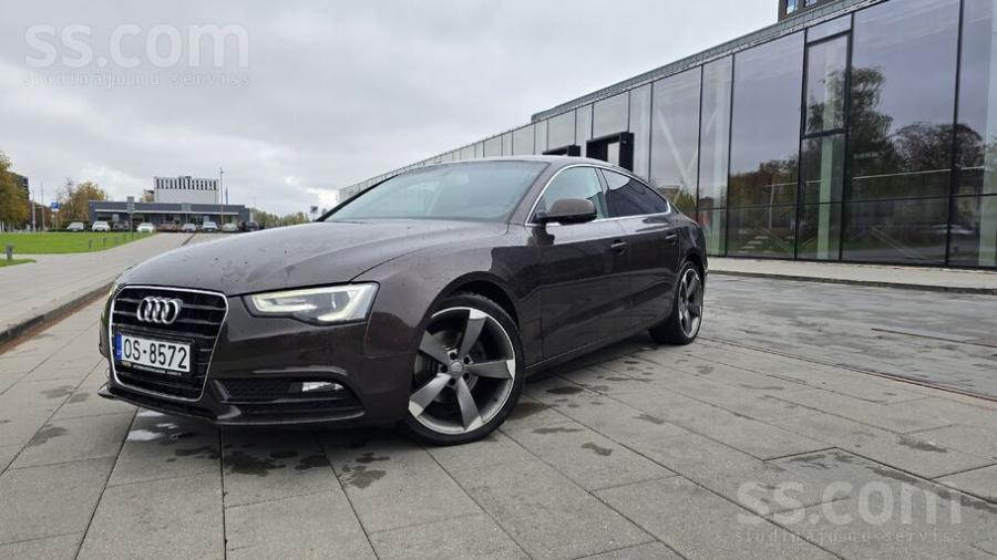 Brown Audi A5 2013 in Riga, with an engine capacity of 1.80 L and mileage of 160 thousand km for 11950 €, photo 1 on AUTOMOTO.COM.LV