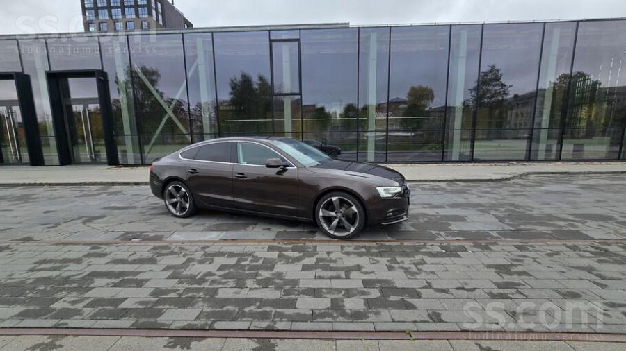 Brown Audi A5 2013 in Riga, with an engine capacity of 1.80 L and mileage of 160 thousand km for 11950 €, photo 7 on AUTOMOTO.COM.LV