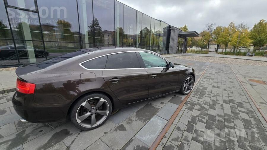 Brown Audi A5 2013 in Riga, with an engine capacity of 1.80 L and mileage of 160 thousand km for 11950 €, photo 8 on AUTOMOTO.COM.LV
