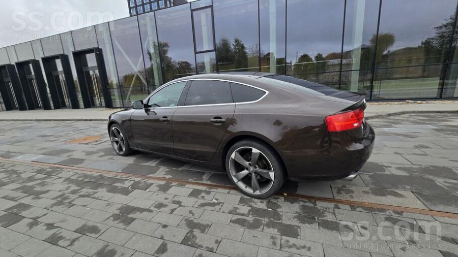 Brown Audi A5 2013 in Riga, with an engine capacity of 1.80 L and mileage of 160 thousand km for 11950 €, photo 9 on AUTOMOTO.COM.LV