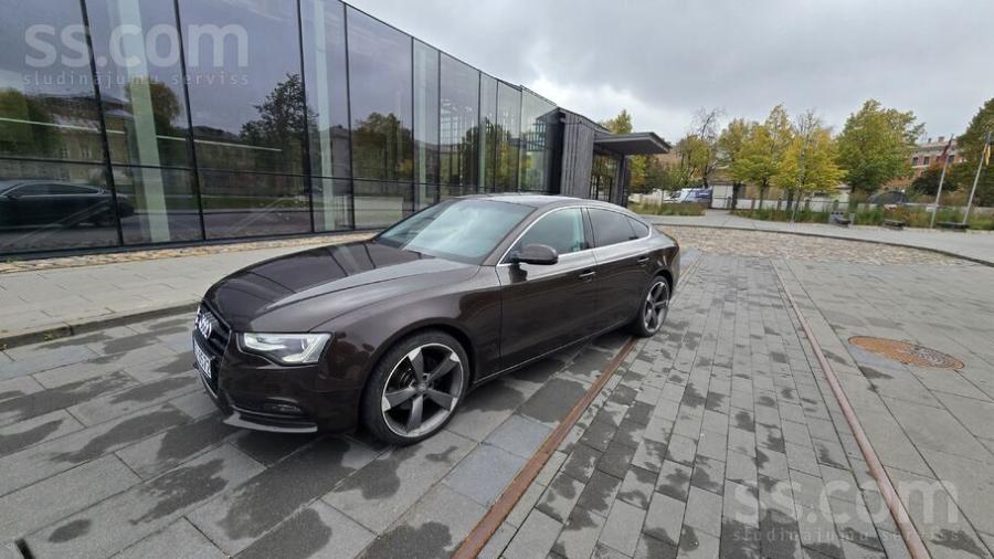 Brown Audi A5 2013 in Riga, with an engine capacity of 1.80 L and mileage of 160 thousand km for 11950 €, photo 10 on AUTOMOTO.COM.LV