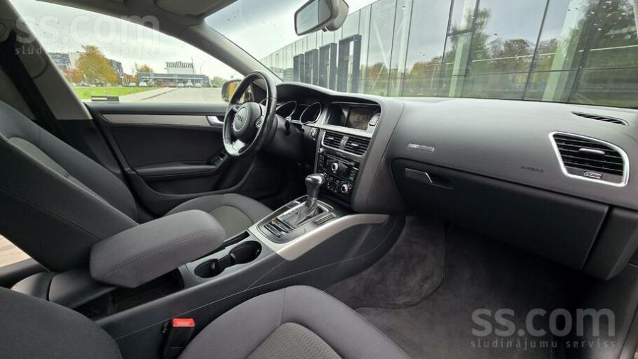 Brown Audi A5 2013 in Riga, with an engine capacity of 1.80 L and mileage of 160 thousand km for 11950 €, photo 11 on AUTOMOTO.COM.LV