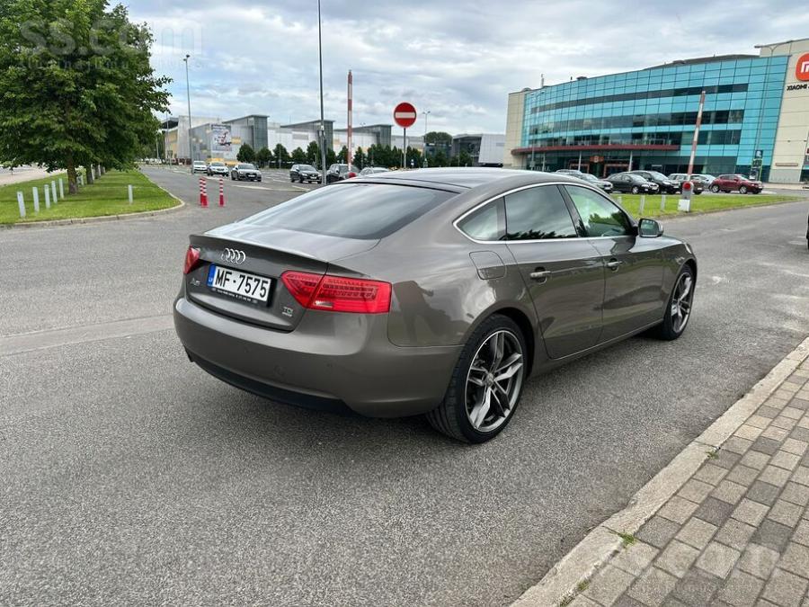 Brūns Audi A5 2014 Rīga, ar dzinēja tilpumu 2.00 L un nobraukumu 164 tūkst. km par 13500 €, foto 4 vietnē AUTOMOTO.COM.LV