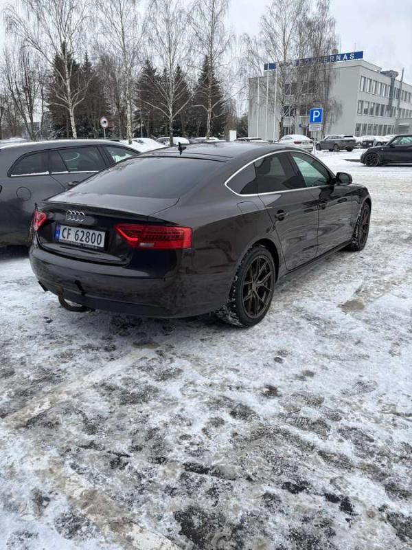 Brūns Audi A5 2012 Marijampole, ar dzinēja tilpumu 2.00 L un nobraukumu 205 tūkst. km par 5900 €, foto 3 vietnē AUTOMOTO.COM.LV