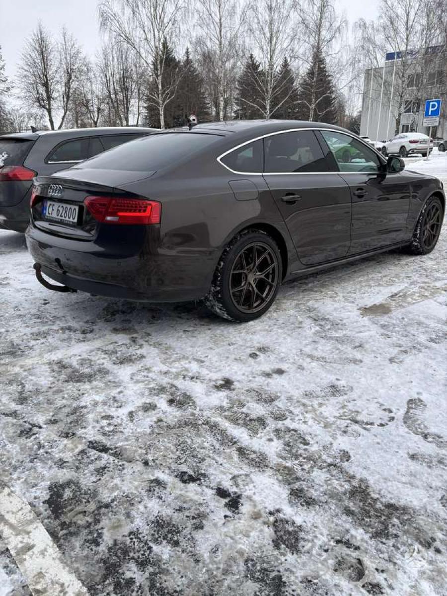Brown Audi A5 2012 in Marijampole, with an engine capacity of 2.00 L and mileage of 205 thousand km for 5900 €, photo 4 on AUTOMOTO.COM.LV