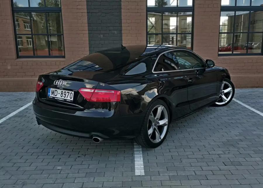 Audi A5 2007 in Riga, with an engine capacity of 3.00 L and mileage of 376 thousand km for 6490 €, photo 10 on AUTOMOTO.COM.LV