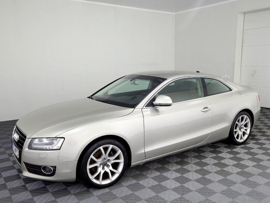 Audi A5 2007 in Tallinn, with an engine capacity of 3.20 L and mileage of 253 thousand km for 1999 €, photo 3 on AUTOMOTO.COM.LV