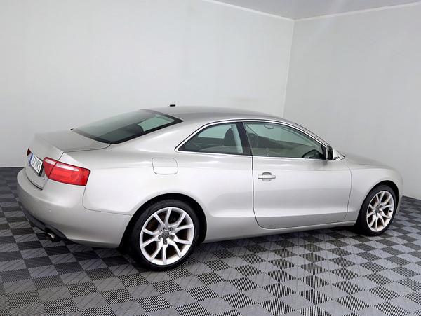 Audi A5 2007 in Tallinn, with an engine capacity of 3.20 L and mileage of 253 thousand km for 1999 €, photo 4 on AUTOMOTO.COM.LV