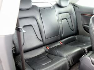 Audi A5 2007 in Tallinn, with an engine capacity of 3.20 L and mileage of 253 thousand km for 1999 €, photo 8 on AUTOMOTO.COM.LV