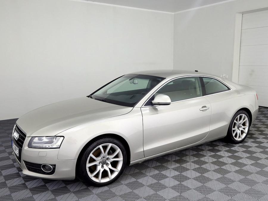 Audi A5 2007 in Tallinn, with an engine capacity of 3.20 L and mileage of 253 thousand km for 1999 €, photo 10 on AUTOMOTO.COM.LV