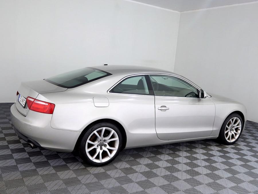 Audi A5 2007 in Tallinn, with an engine capacity of 3.20 L and mileage of 253 thousand km for 1999 €, photo 11 on AUTOMOTO.COM.LV