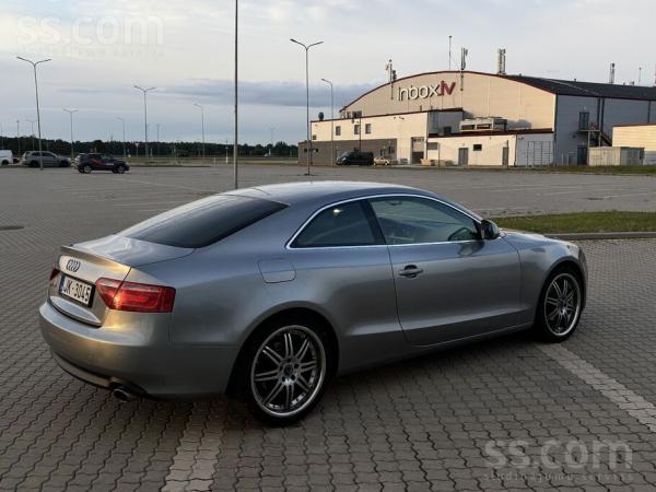 Audi A5 2008 Rīga, ar dzinēja tilpumu 2.70 L un nobraukumu 291 tūkst. km par 5900 €, foto 4 vietnē AUTOMOTO.COM.LV