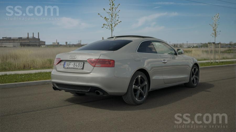 Audi A5 2008 in Liepaja, with an engine capacity of 2.70 L and mileage of 303 thousand km for 6900 €, photo 8 on AUTOMOTO.COM.LV