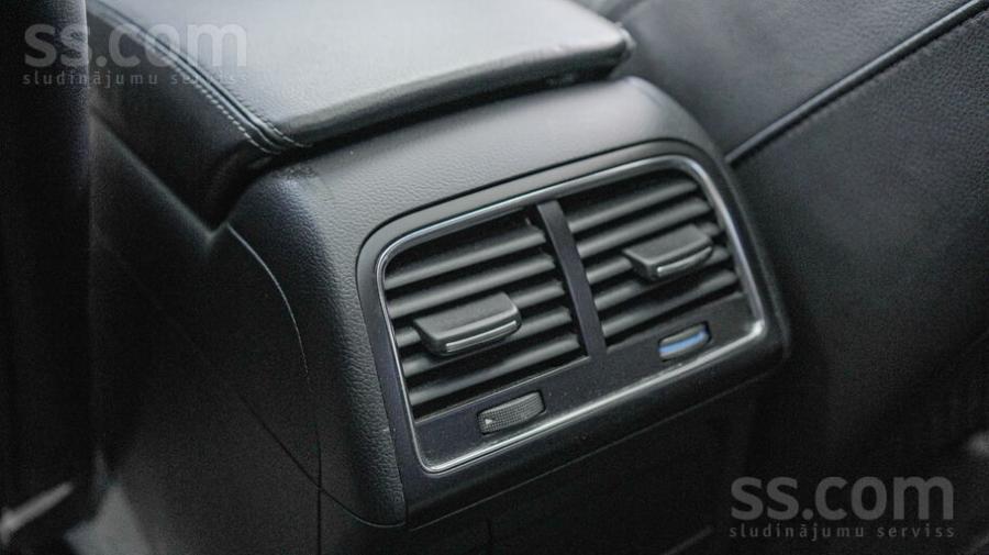 Audi A5 2008 in Liepaja, with an engine capacity of 2.70 L and mileage of 303 thousand km for 6900 €, photo 30 on AUTOMOTO.COM.LV