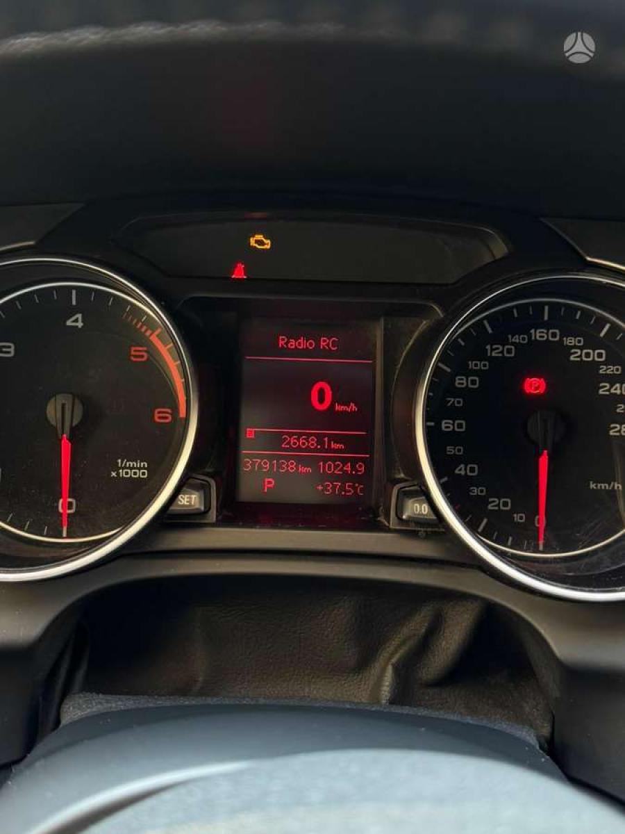 Audi A5 2008 Kretinga, ar dzinēja tilpumu 2.70 L un nobraukumu 380 tūkst. km par 5799 €, foto 8 vietnē AUTOMOTO.COM.LV
