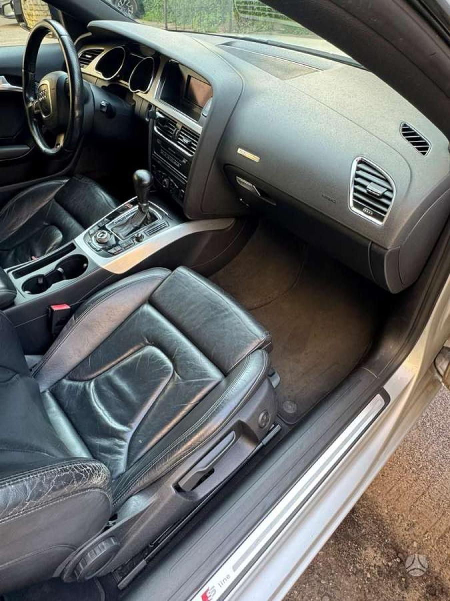 Audi A5 2008 Kretinga, ar dzinēja tilpumu 2.70 L un nobraukumu 380 tūkst. km par 5799 €, foto 15 vietnē AUTOMOTO.COM.LV