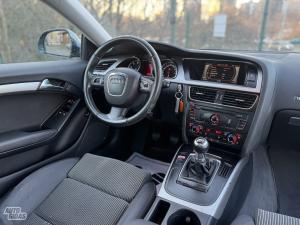 Audi A5 2009 in Vilnius, with an engine capacity of 1.80 L and mileage of 254 thousand km for 4500 €, photo 9 on AUTOMOTO.COM.LV