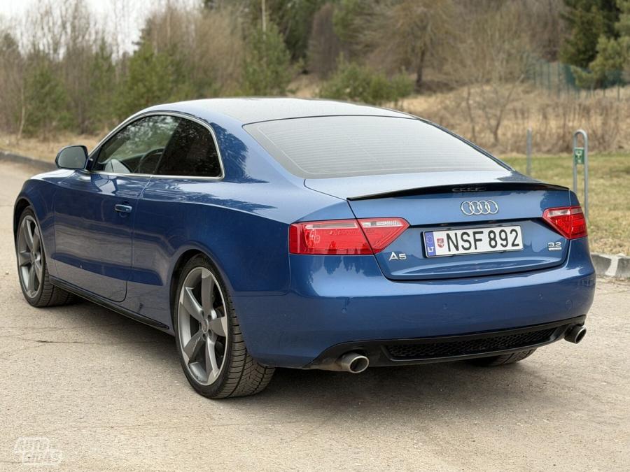 Audi A5 2009 in Siauliai, with an engine capacity of 3.20 L and mileage of 161 thousand km for 5200 €, photo 11 on AUTOMOTO.COM.LV