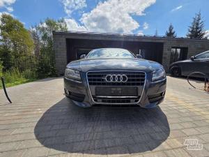 Audi A5 2009 in Vilnius, with an engine capacity of 2.00 L and mileage of 240 thousand km for 4800 €, photo 5 on AUTOMOTO.COM.LV