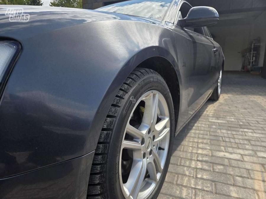 Audi A5 2009 in Vilnius, with an engine capacity of 2.00 L and mileage of 240 thousand km for 4800 €, photo 13 on AUTOMOTO.COM.LV