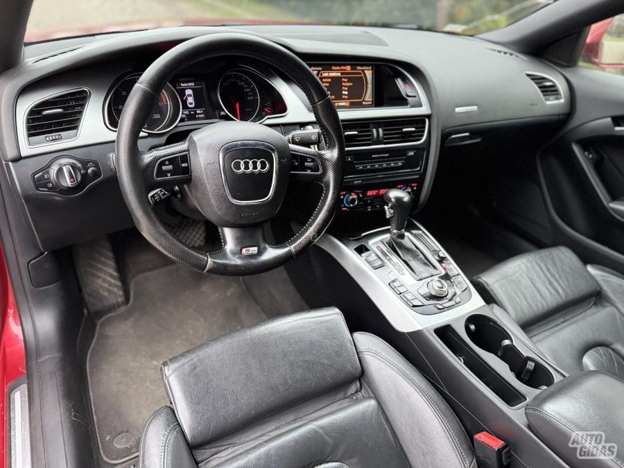 Audi A5 2010 in Kaunas, with an engine capacity of 2.70 L and mileage of 350 thousand km for 3800 €, photo 11 on AUTOMOTO.COM.LV