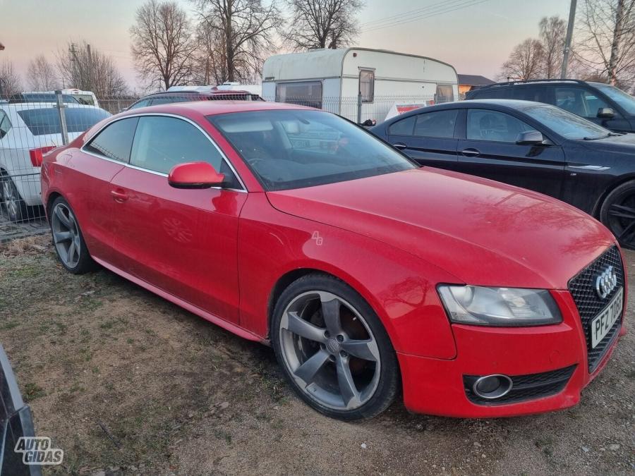 Audi A5 2010 Tauragė, ar dzinēja tilpumu 2.00 L un nobraukumu 200 tūkst. km par 2350 €, foto 4 vietnē AUTOMOTO.COM.LV