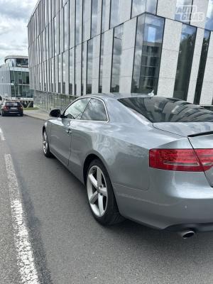 Audi A5 2010 in Vilnius, with an engine capacity of 2.70 L and mileage of 360 thousand km for 4200 €, photo 7 on AUTOMOTO.COM.LV