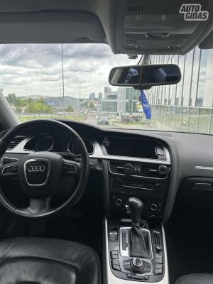 Audi A5 2010 in Vilnius, with an engine capacity of 2.70 L and mileage of 360 thousand km for 4200 €, photo 12 on AUTOMOTO.COM.LV
