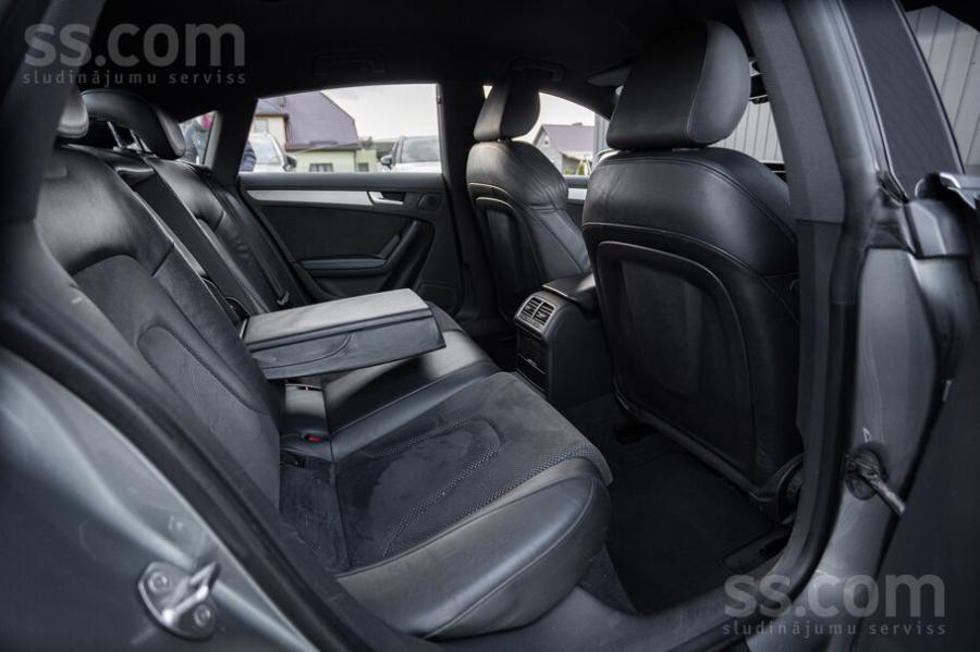 Audi A5 2010 Jelgava, ar dzinēja tilpumu 3.00 L un nobraukumu 350 tūkst. km par 5990 €, foto 7 vietnē AUTOMOTO.COM.LV