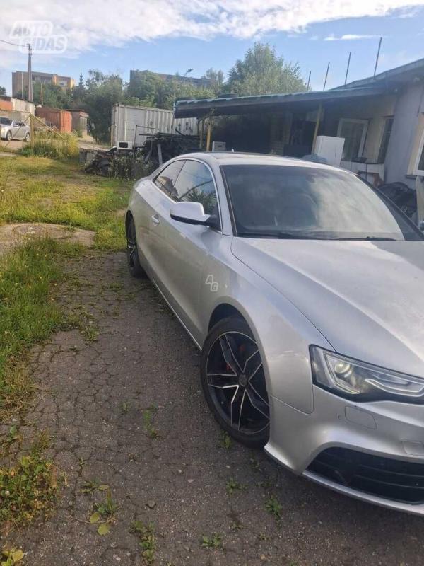 Audi A5 2012 in Kaunas, with an engine capacity of 1.80 L and mileage of 235 thousand km for 5000 €, photo 6 on AUTOMOTO.COM.LV
