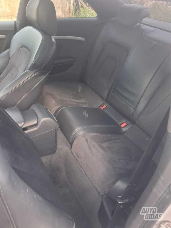 Audi A5 2012 in Kaunas, with an engine capacity of 1.80 L and mileage of 235 thousand km for 5000 €, photo 9 on AUTOMOTO.COM.LV