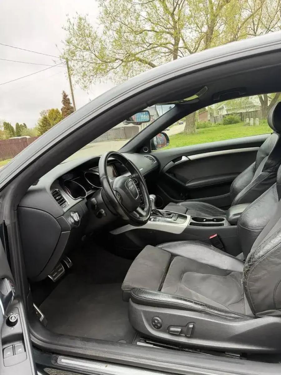Zaļš Audi A5 2008 Ventspils, ar dzinēja tilpumu 2.70 L un nobraukumu 301 tūkst. km par 6900 €, foto 10 vietnē AUTOMOTO.COM.LV