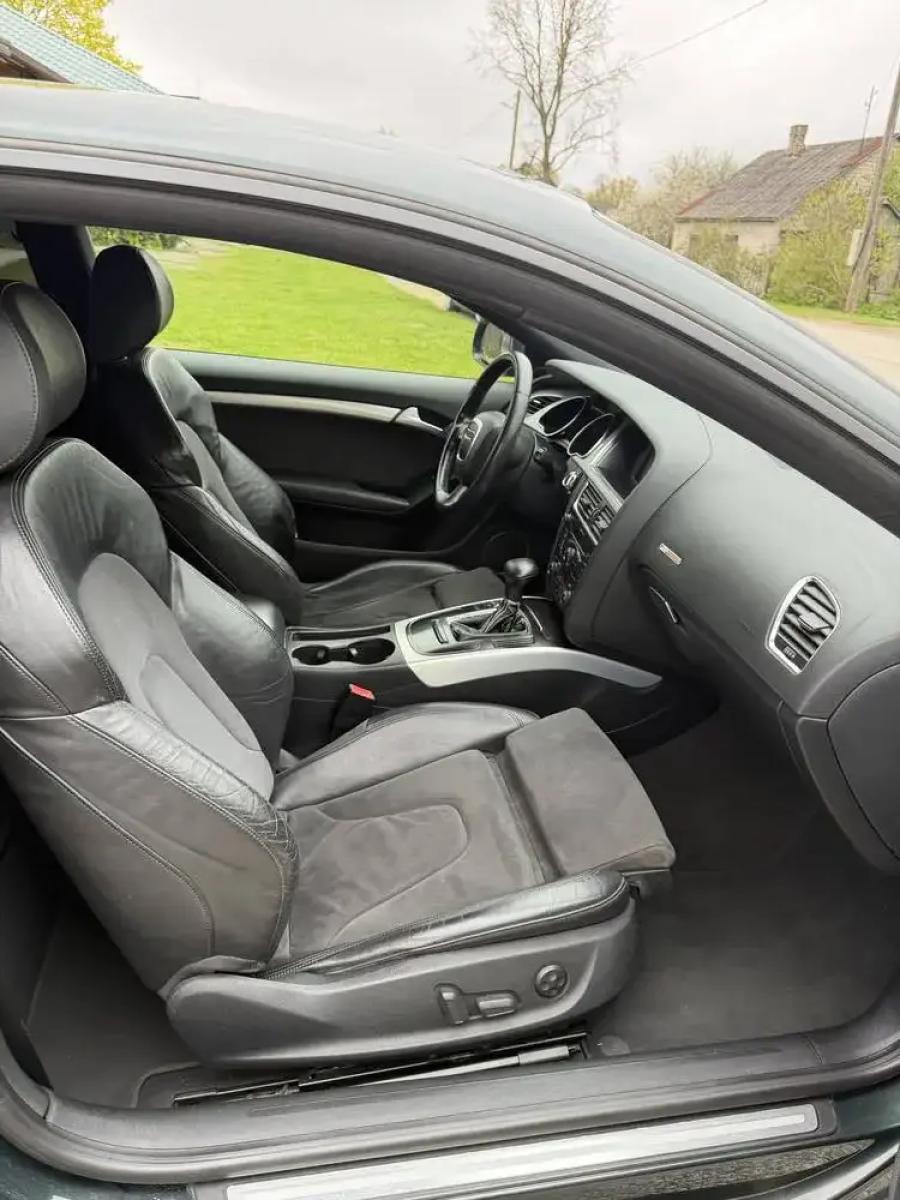 Zaļš Audi A5 2008 Ventspils, ar dzinēja tilpumu 2.70 L un nobraukumu 301 tūkst. km par 6900 €, foto 12 vietnē AUTOMOTO.COM.LV