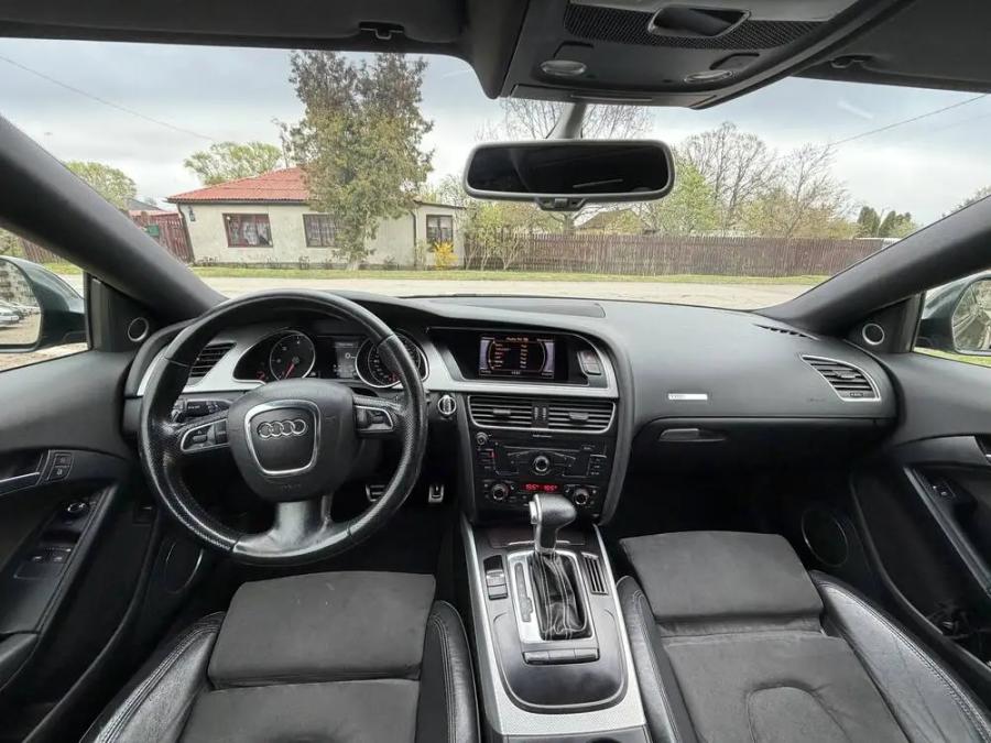 Zaļš Audi A5 2008 Ventspils, ar dzinēja tilpumu 2.70 L un nobraukumu 301 tūkst. km par 6900 €, foto 17 vietnē AUTOMOTO.COM.LV