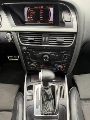 Zaļš Audi A5 2008 Ventspils, ar dzinēja tilpumu 2.70 L un nobraukumu 301 tūkst. km par 6900 €, foto 18 vietnē AUTOMOTO.COM.LV