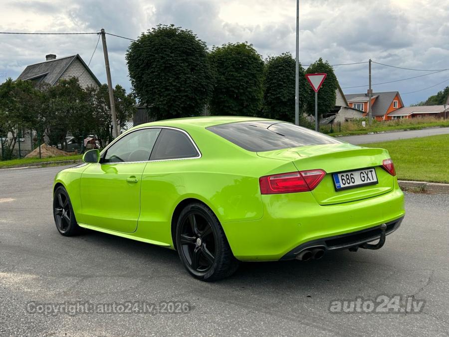 Green Audi A5 2009 in Valga, with an engine capacity of 1.80 L and mileage of 340 thousand km for 2800 €, photo 7 on AUTOMOTO.COM.LV