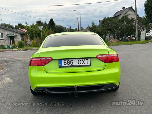 Green Audi A5 2009 in Valga, with an engine capacity of 1.80 L and mileage of 340 thousand km for 2800 €, photo 8 on AUTOMOTO.COM.LV