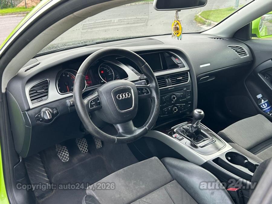 Green Audi A5 2009 in Valga, with an engine capacity of 1.80 L and mileage of 340 thousand km for 2800 €, photo 12 on AUTOMOTO.COM.LV