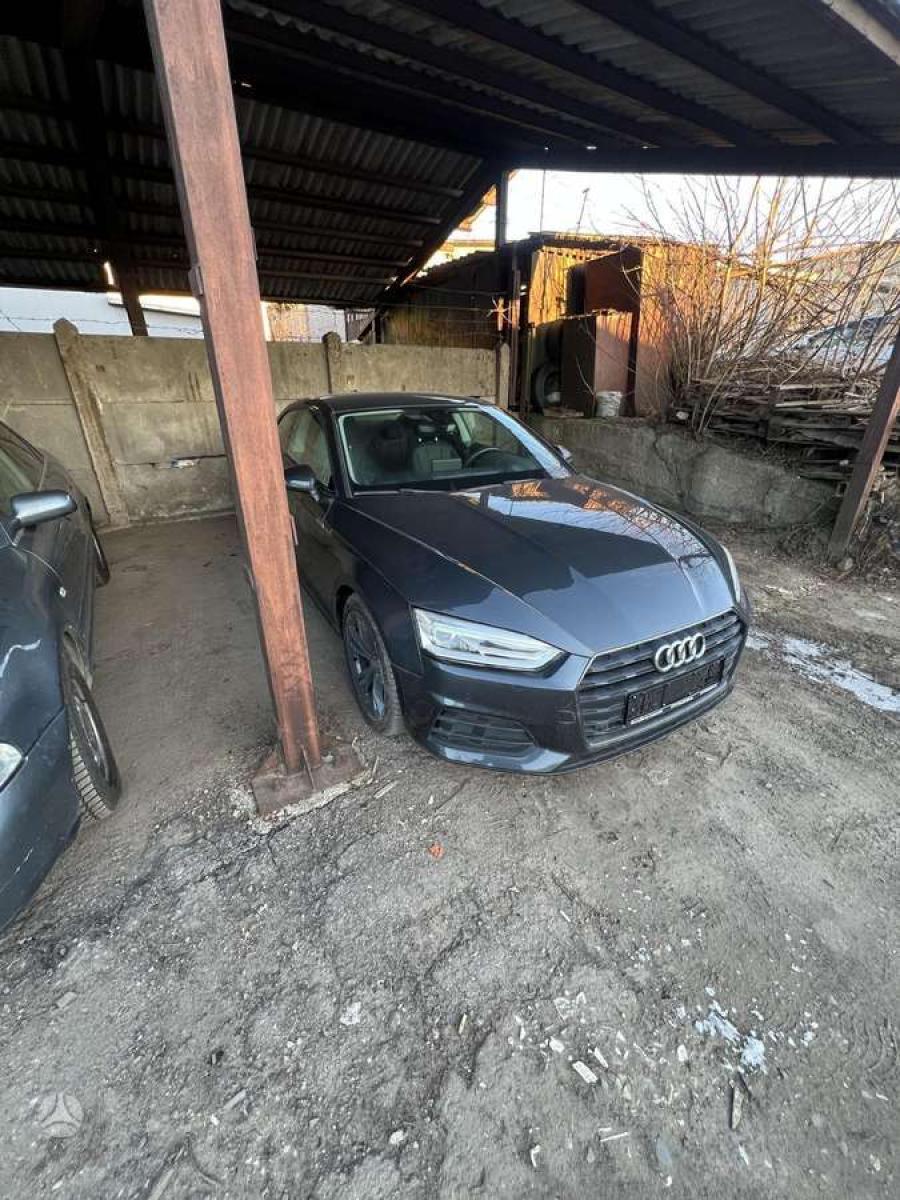 Green Audi A5 2018 in Vilnius, with an engine capacity of 2.97 L and mileage of 226 thousand km for 12900 €, photo 2 on AUTOMOTO.COM.LV