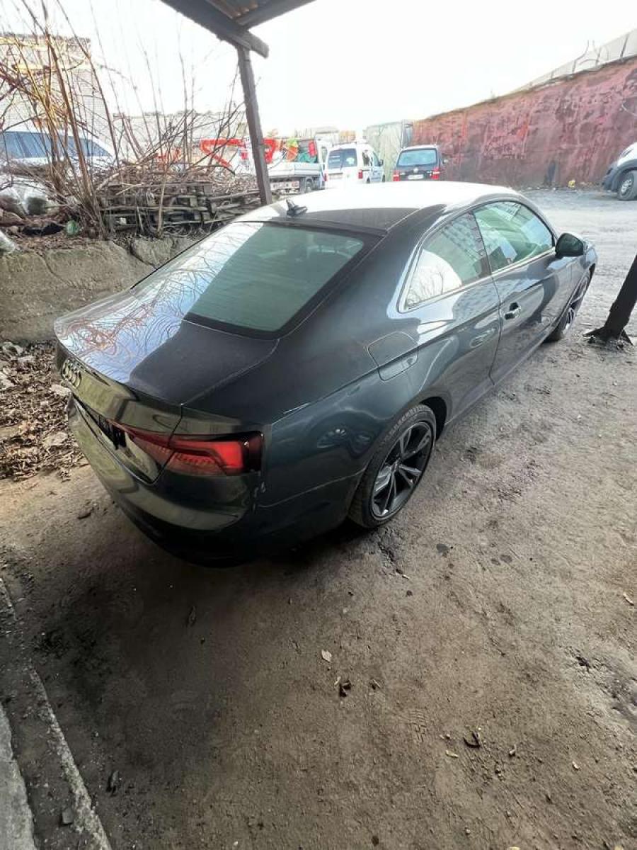 Green Audi A5 2018 in Vilnius, with an engine capacity of 2.97 L and mileage of 226 thousand km for 12900 €, photo 4 on AUTOMOTO.COM.LV