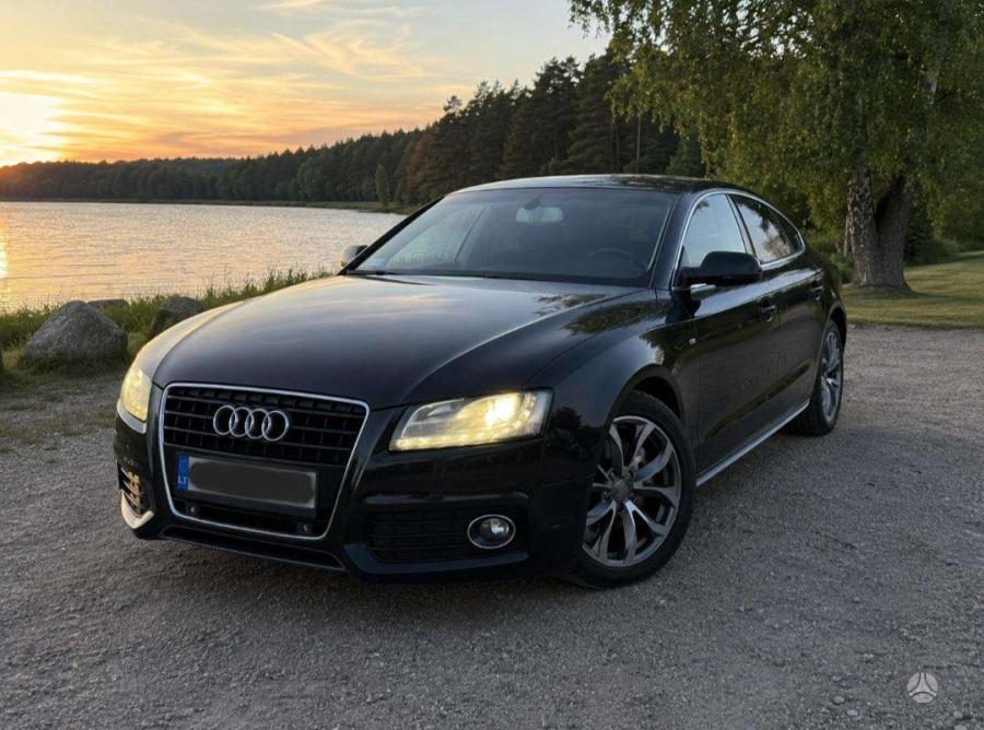 Green Audi A5 2010 in Alytus, with an engine capacity of 1.98 L and mileage of 175 thousand km for 8400 €, photo 1 on AUTOMOTO.COM.LV