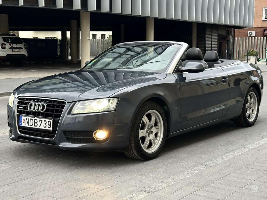 Pelēks Audi A5 2009 Kauņa, ar dzinēja tilpumu 2.97 L un nobraukumu 280 tūkst. km par 6650 €, foto 1 vietnē AUTOMOTO.COM.LV