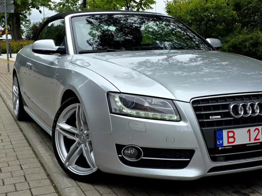 Grey Audi A5 2009 in Riga, with an engine capacity of 2.00 L and mileage of 112 thousand km for 8500 €, photo 9 on AUTOMOTO.COM.LV