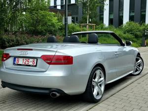 Grey Audi A5 2009 in Riga, with an engine capacity of 2.00 L and mileage of 112 thousand km for 8500 €, photo 10 on AUTOMOTO.COM.LV