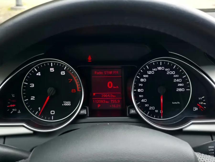Grey Audi A5 2009 in Riga, with an engine capacity of 2.00 L and mileage of 112 thousand km for 8500 €, photo 16 on AUTOMOTO.COM.LV