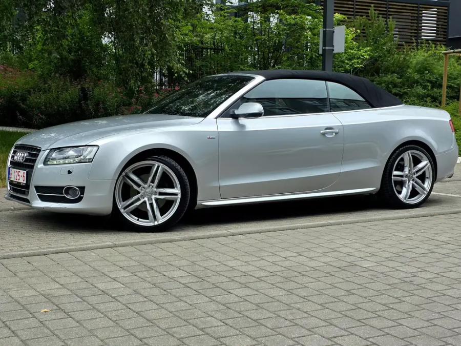 Grey Audi A5 2009 in Riga, with an engine capacity of 2.00 L and mileage of 112 thousand km for 8500 €, photo 38 on AUTOMOTO.COM.LV