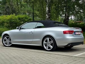 Grey Audi A5 2009 in Riga, with an engine capacity of 2.00 L and mileage of 112 thousand km for 8500 €, photo 40 on AUTOMOTO.COM.LV