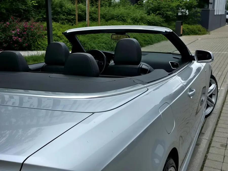 Grey Audi A5 2009 in Riga, with an engine capacity of 2.00 L and mileage of 112 thousand km for 8500 €, photo 45 on AUTOMOTO.COM.LV
