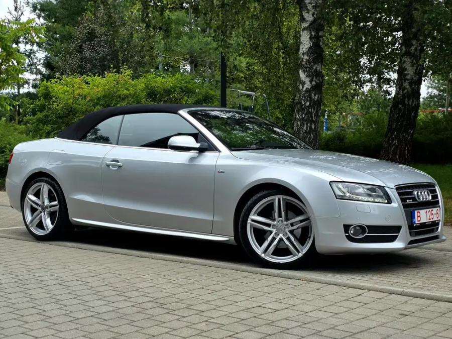 Grey Audi A5 2009 in Riga, with an engine capacity of 2.00 L and mileage of 112 thousand km for 8500 €, photo 52 on AUTOMOTO.COM.LV
